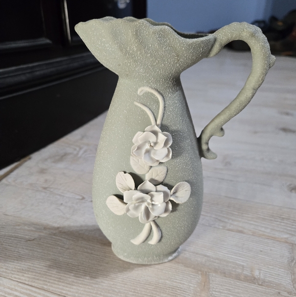Homco | Accents | Vintage Homco Porcelain Pitcher Vase | Poshmark